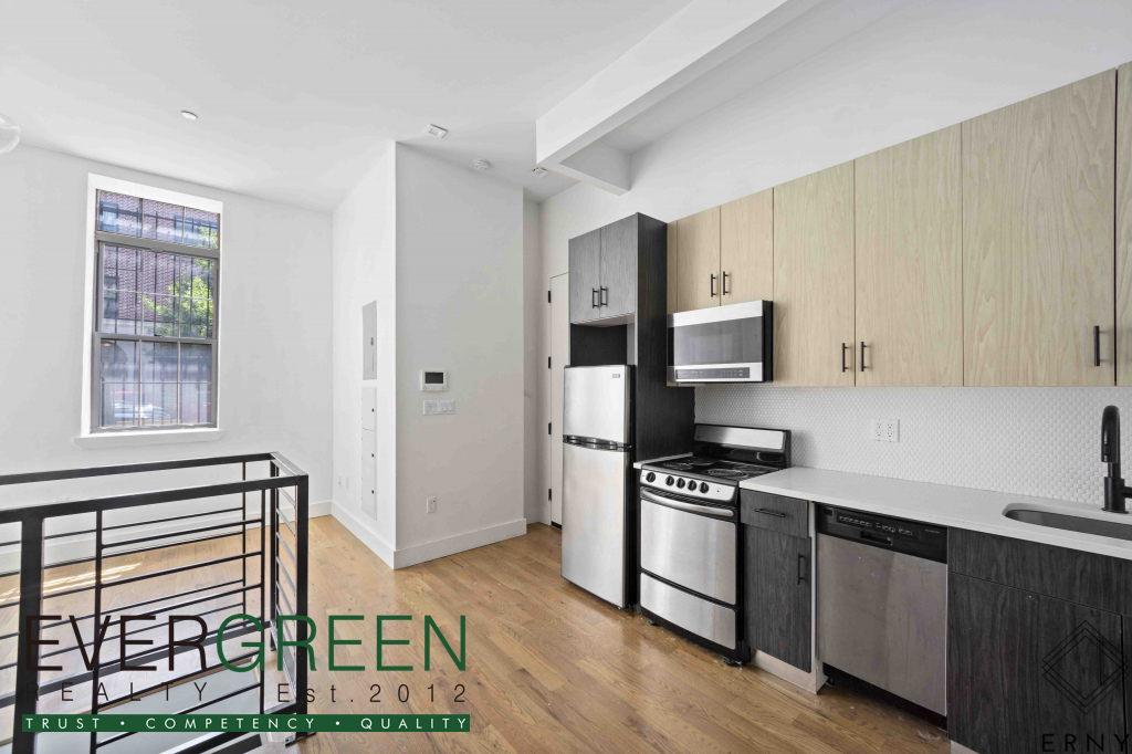 RENTALS - Evergreen Realty: